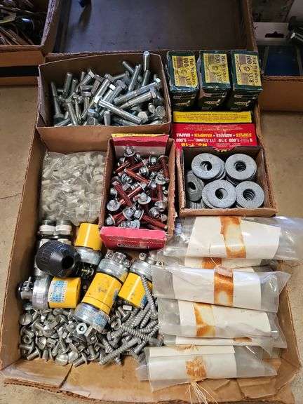 ASSORTED HARDWARE - Isabell Auction