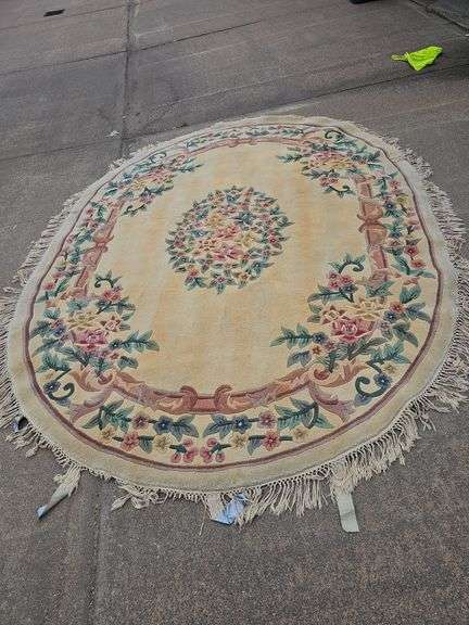 (O) 8 X 10 OVAL ROYAL PALACE AREA RUG - Isabell Auction