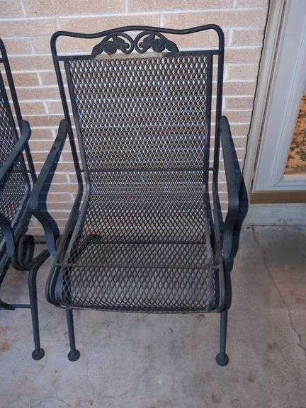 (OUT) OUTDOOR METAL MESH SPRING CHAIR - Isabell Auction