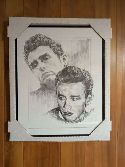 JAMES DEAN POSTER IN FRAME (16" X 20") - Isabell Auction