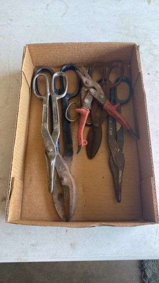 ASSORTED SNIPS - Isabell Auction