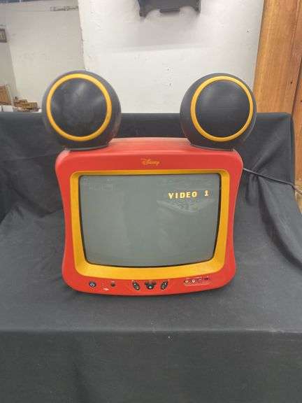 13” DISNEY MICKEY MOUSE TELEVISION - Isabell Auction