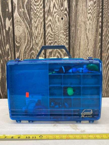 PLANO TACKLEBOX w/ ASSORTED TACKLE - Isabell Auction