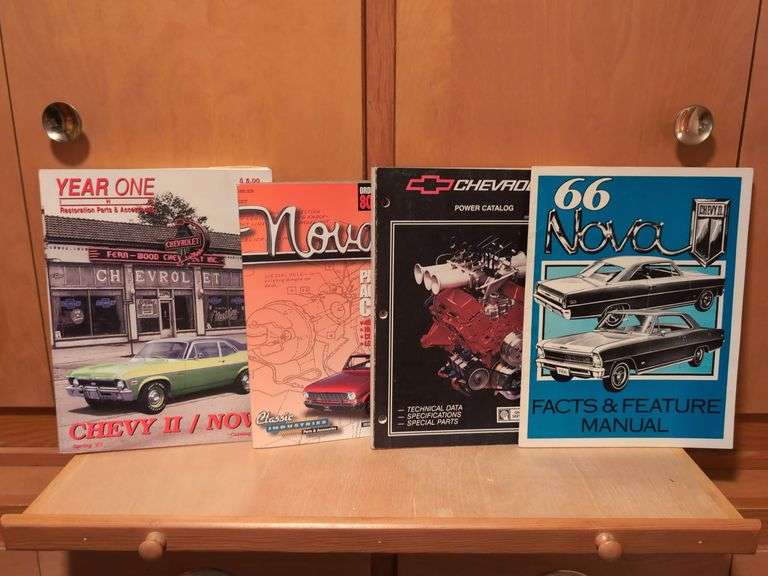 (H) ASST'D CHEVROLET/NOVA BOOKS - Isabell Auction