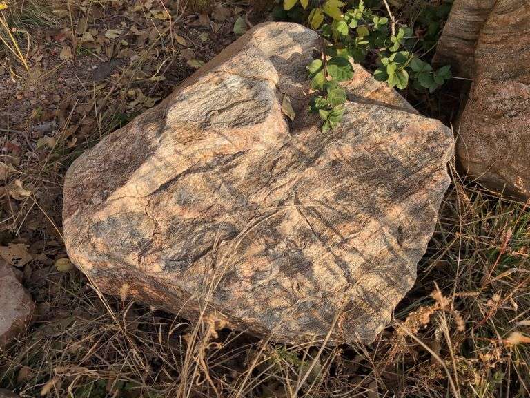 (OUT) LG. RUBY SPAR ROCK (11" X 26" X 28") - Isabell Auction