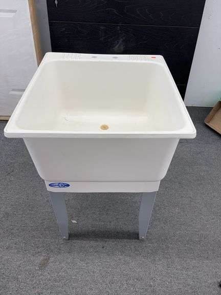ELM UTILATUB - Isabell Auction