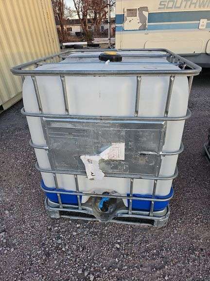 (OB) 250 GALLON POLY TANK W/VALVE - Isabell Auction