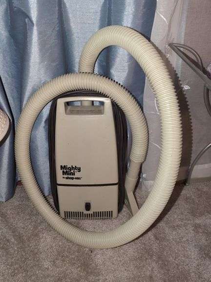 (UFR) SHOP-VAC MIGHTY MINI VACUUM CLEANER - Isabell Auction