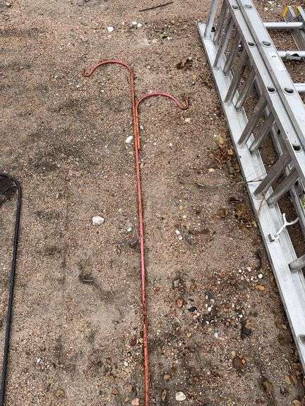 (ES) 6 FT.METAL DOUBLE SHEPARD HOOK - Isabell Auction