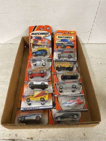 ASSORTED MATCHBOX CARS - Isabell Auction