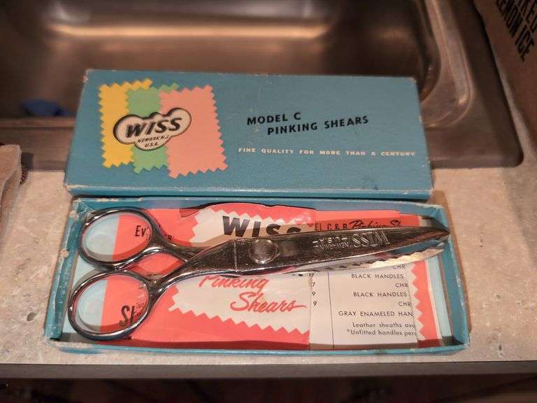 (DEN) WISS MODEL C PINKING SHEARS - Isabell Auction