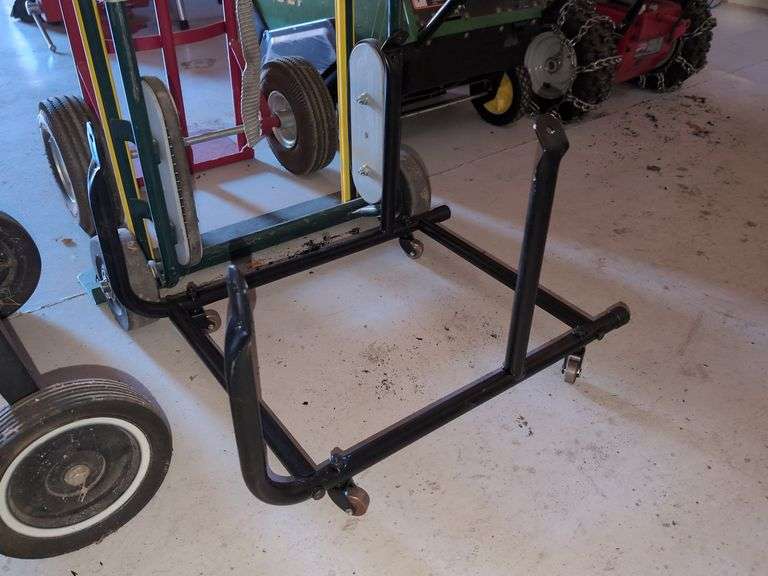 ROLLING ENGINE CRADLE STAND - Isabell Auction