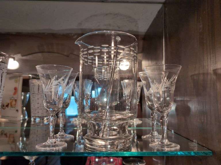 (DEN) 6-PC. CRYSTAL COCKTAIL SET - Isabell Auction