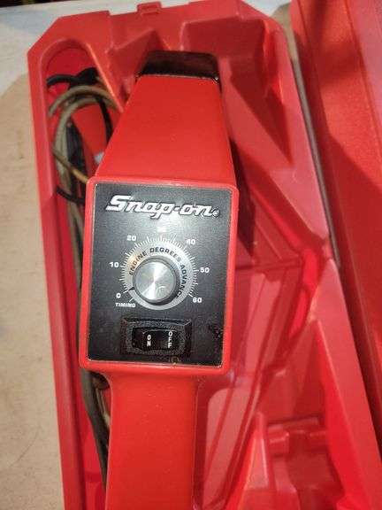 SNAP-ON COMPUTERIZED TACH/ADVANCE TIMING LIGHT WITH CASE - Isabell Auction
