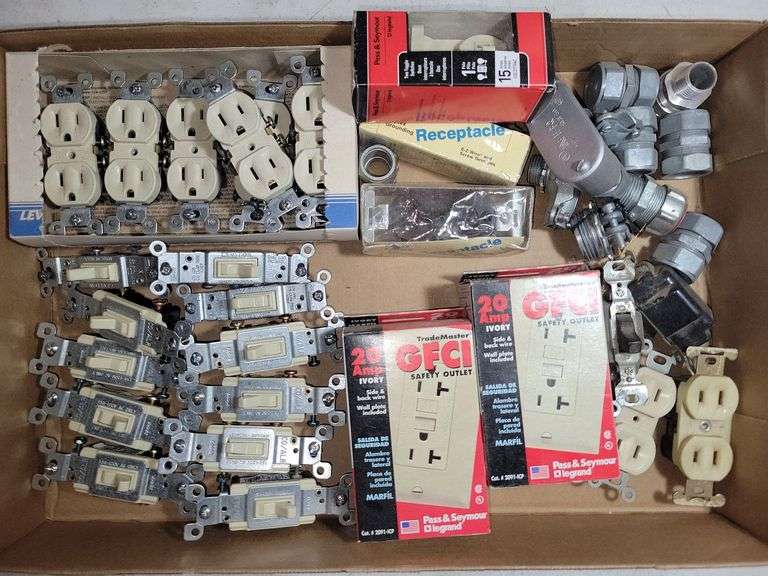 ASSORTED LIGHT SWITCHES & OUTLETS, ETC. - Isabell Auction