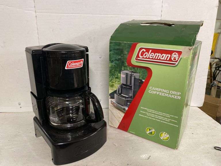 COLEMAN CAMPING 10-CUP DRIP COFFEE MAKER - Isabell Auction