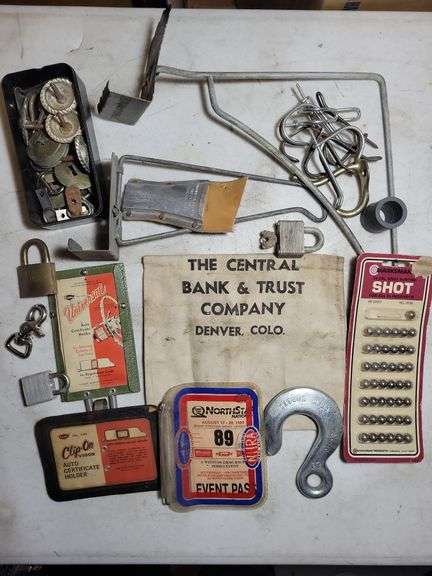 ASSORTED KNOBS, SLINGSHOTS, LOCKS, WIRE COAT HOOKS, BANK BAG, ETC. - Isabell Auction