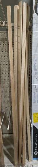 (7) 7-FT. PINE ¼" X ¾" X 1¾" WEDGE TRIM BOARDS - Isabell Auction