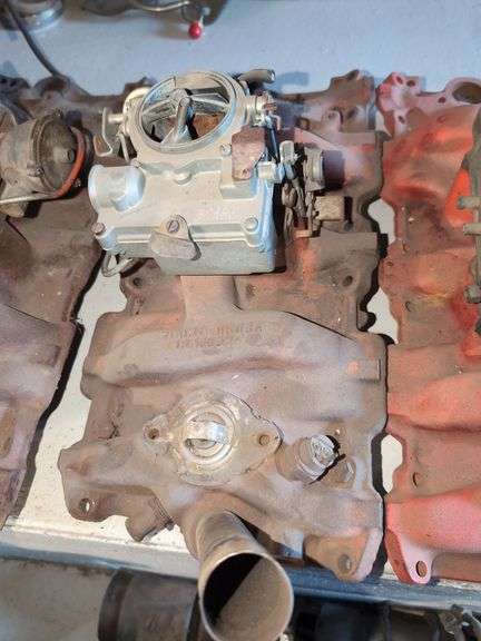 CHEVROLET 327 INTAKE MANIFOLD WITH CARBURETOR - Isabell Auction