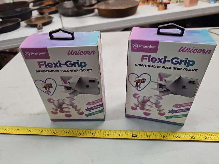 PAIR OF UNICORN FLEXI-GRIP PHONE HOLDERS - Isabell Auction