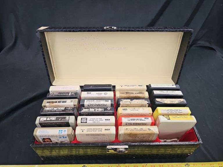 ASSORTED 8 TRACKS - Isabell Auction