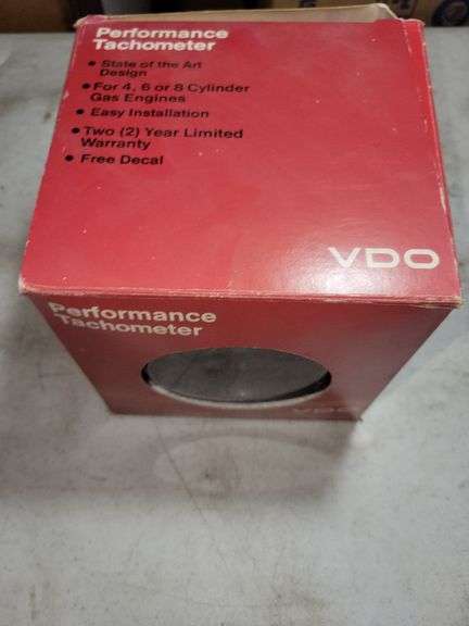 VDO PERFORMANCE TACHOMETER - Isabell Auction