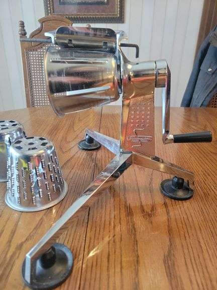 SALADMASTER FOOD PROCESSOR W/ ROTOR SLICER SHREDDER (4 CONES) - Isabell ...