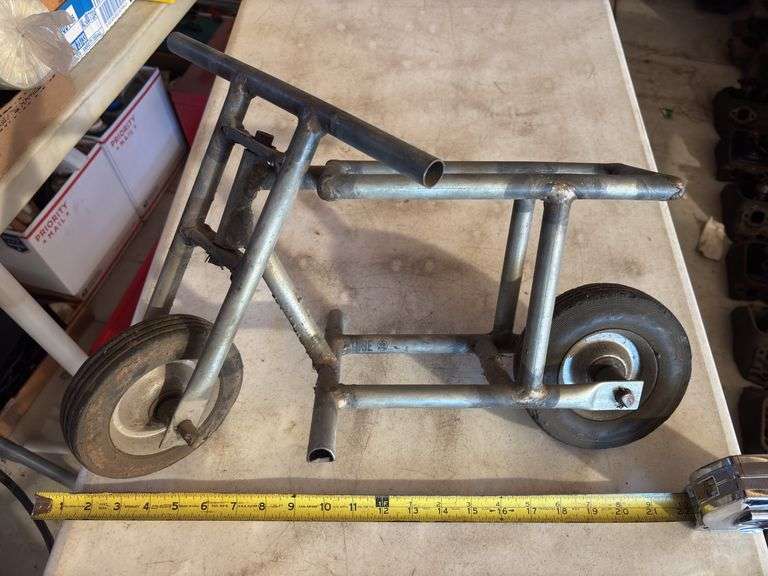 HOMEMADE METAL SCOOTER FRAME - Isabell Auction