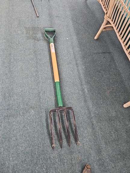 SPUD FORK - Isabell Auction