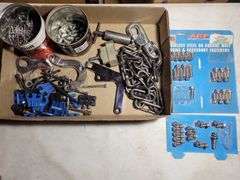 ASSORTED PARTS, ENGINE FASTENERS, RIVETS, BRACKETS, ETC. - Isabell Auction