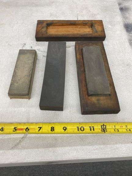 SHARPENING STONES - Isabell Auction