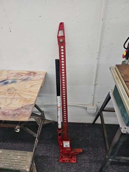 HANDYMAN JACK - Isabell Auction