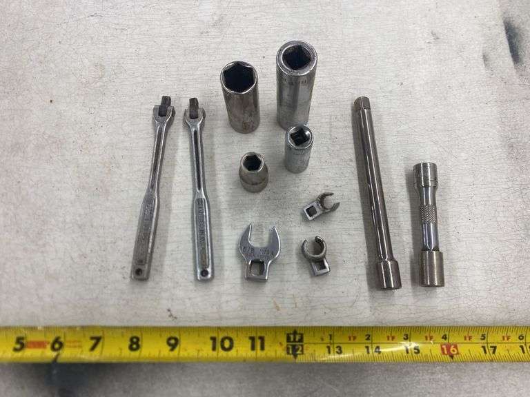 SWIVEL HEAD BREAKER BARS, SOCKETS, CROWS FEET, AND SOCKET EXTENSIONS ...