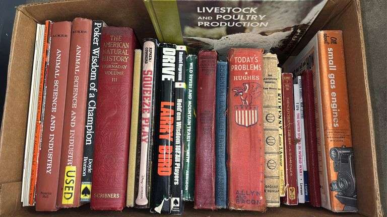 ASSORTED BOOKS - Isabell Auction