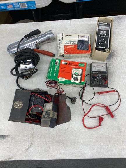 ASSORTED TESTERS - Isabell Auction