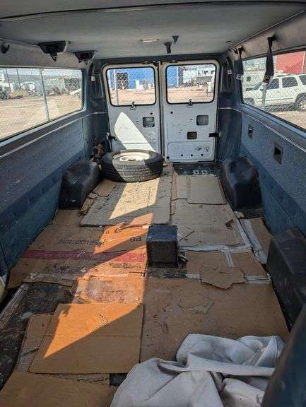 1995 CHEVROLET SPORTVAN G30 CONTRACTOR VAN WITH LADDER RACK (ODO ...