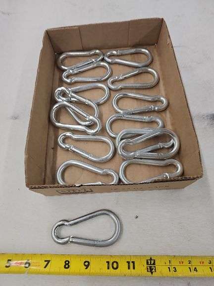 15 CT. SNAP HOOKS - Isabell Auction