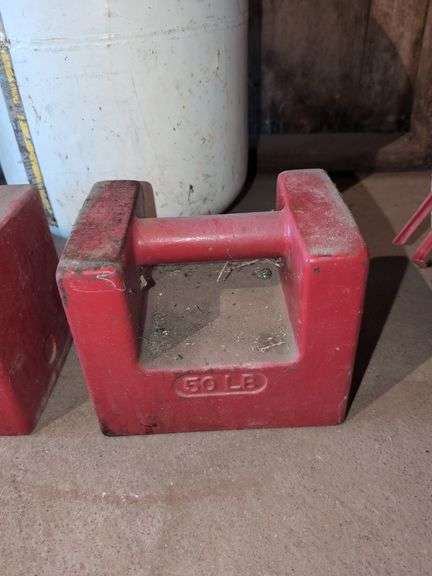 (BG) 50-LB. SCALE WEIGHT - Isabell Auction