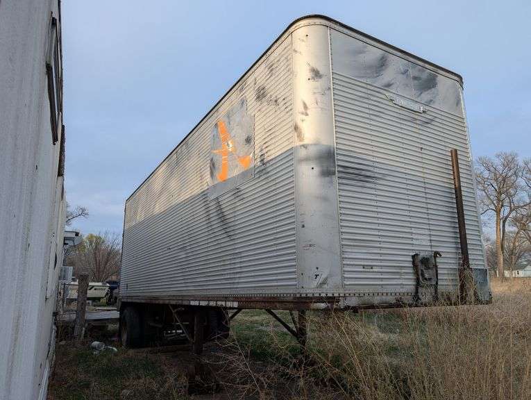 TRAILMOBILE 8-FT. X 26-FT. BOX BODY STORAGE SEMI TRAILER (NO TITLE ...