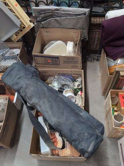 TUPPERWARE, FOLDING CAMP CHAIRS, GLASSWARE, TARP - Isabell Auction