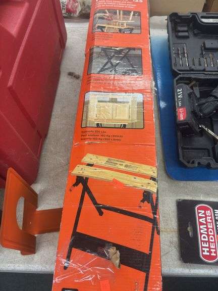 BLACK & DECKER WORKMATE 125 PORTABLE WORK CENTER AND VISE - Isabell Auction