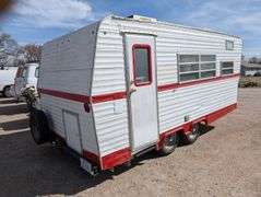 1969 RED DALE COACH 19-FT. CAMPER TRAILER - Isabell Auction