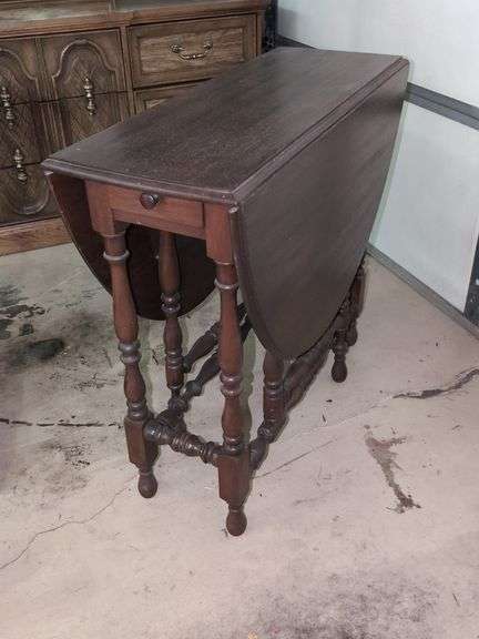 (G) VINTAGE WOODEN DROP SIDE TABLE WITH DRAWER (13" X 33½" X 30" TALL ...
