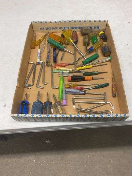 ASSORTED TOOLS - Isabell Auction