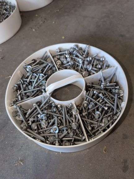 (S) BUCKET ORGANIZER TRAY WITH SELF-SEALING SCREWS - Isabell Auction