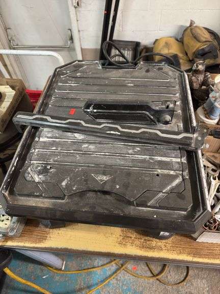 MASTERFORCE 7” WET TILE SAW - Isabell Auction