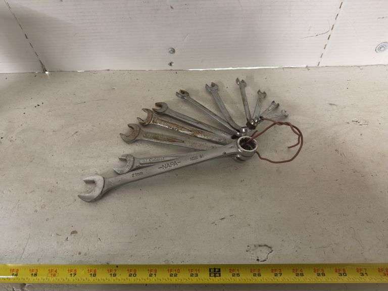 NAPA WRENCH SET - Isabell Auction