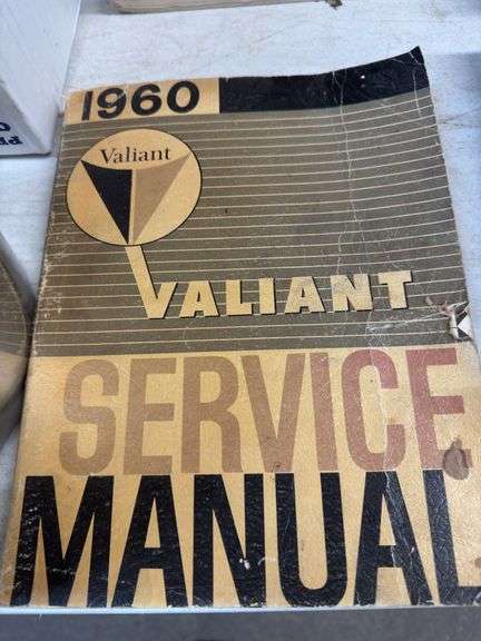 VINTAGE 1960 VALIANT SERVICE MANUAL - Isabell Auction