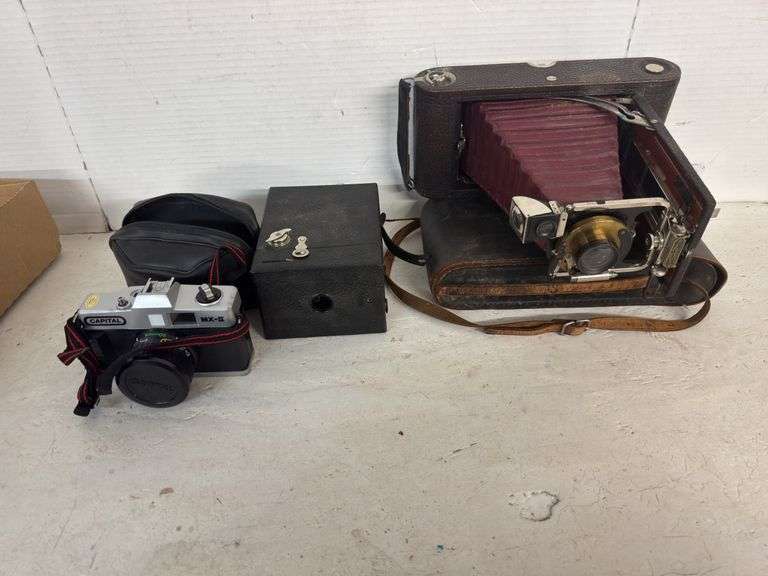 VINTAGE FOLDING KODAK CAMERA, KODAK BOX CAMERA, CAPITAL FILM CAMERA ...