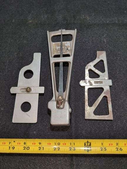 INJECTOR RACK GAUGE & (2) WHEEL GAUGES - Isabell Auction